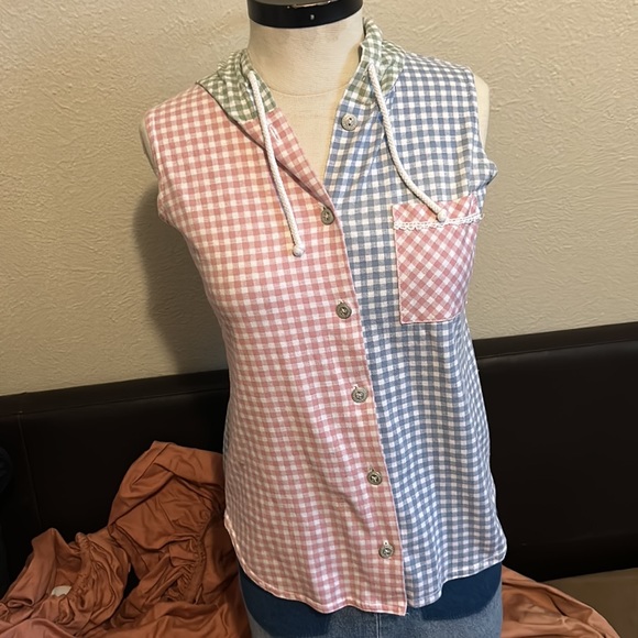 Amy Byer | Tops | Vintage Checkered Print Top | Poshmark